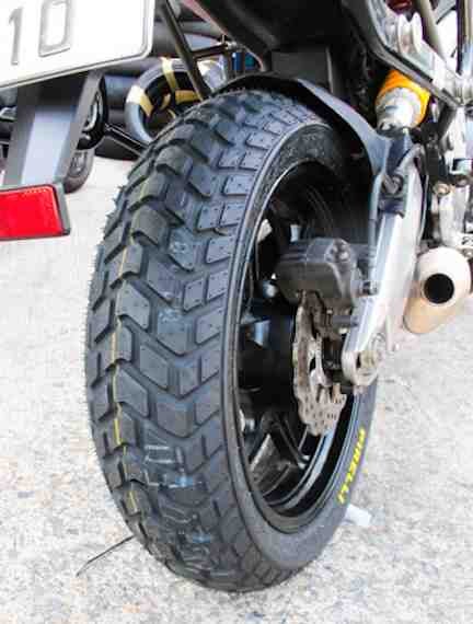 Pirelli's MT 60 RS 180/55 R17 - KTM Duke 390 Forum